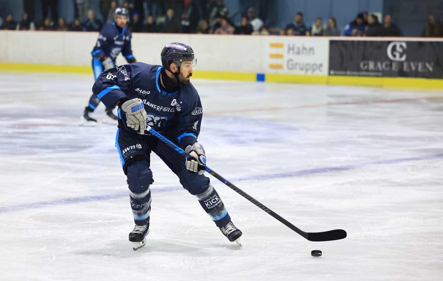 Smiths Bauerntrick beendet Neuwieds Spektakelsieg – Eishockey Club ...